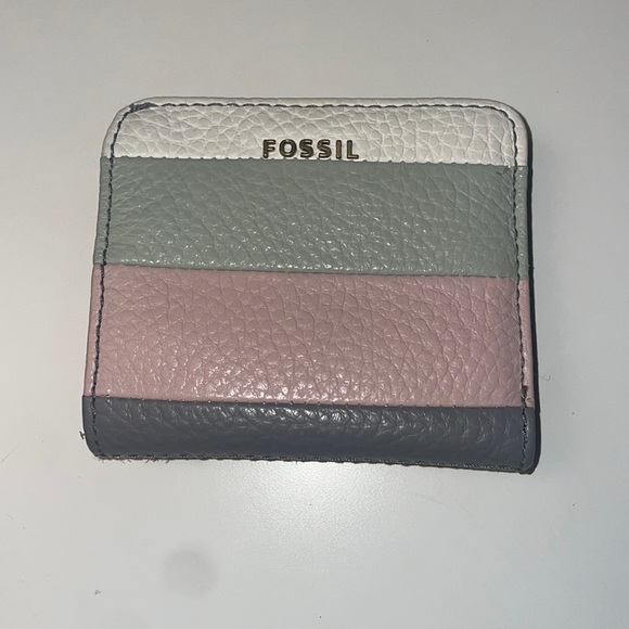 Fossil | Bags | Fossil Mini Wallet Gray Green White And Pink In Very ...